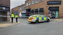 Sheffield: Two charged with attempted murder after stabbing - BBC News
