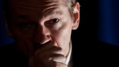 Is Wikileaks putting people at risk? - BBC News