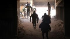 Syria conflict: Rebels ramp up attacks on government-held Aleppo - BBC News