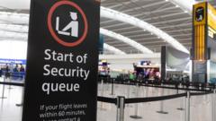 Heathrow Airport eyes summer for switch to new security scanners - BBC News