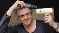 Living with Peter who dresses as Penny - BBC News