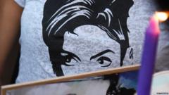 12 incredible and slightly crazy things about Prince - BBC News