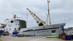 New faster passenger ferry set for Scilly in summer - BBC News