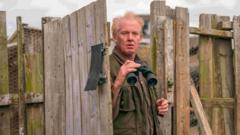 Full Monty: First images of new TV series released - BBC News