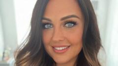 UK cosmetic surgery trends: body contouring and anti-wrinkles - BBC News