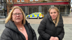 Ipswich stabbing: Man, 18, dies after town centre attack - BBC News