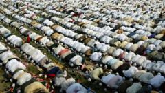 Why are many Indian Muslims seen as untouchable? - BBC News