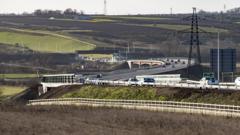 Plans for £208m Lincoln bypass unanimously approved - BBC News