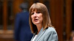 Ford boss Lisa Brankin warns against taxing electric cars - BBC News