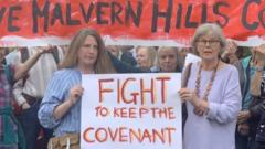 Evesham and Pershore college campuses could merge - BBC News