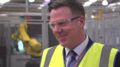 BAE Systems munitions order creates 100 Washington jobs - BBC News