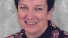 Scottish bishop Anne Dyer to face church disciplinary tribunal - BBC News