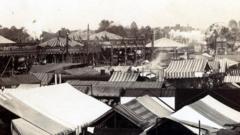 Hull Fair over the years - from freak shows to Instagrammers - BBC News