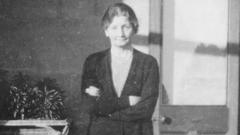 The Dig: Will Gompertz reviews film starring Carey Mulligan & Ralph ...