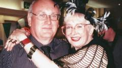 Morning campers! The inside story of 80s sitcom Hi-de-Hi! - BBC News
