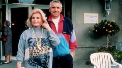 Obituary: Zsa Zsa Gabor - BBC News