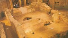 Dover: Roman Painted House reopens after major refurbishment - BBC News