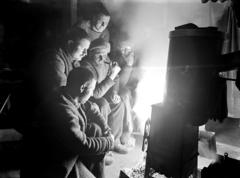 Stark images of Shackleton's struggle - BBC News