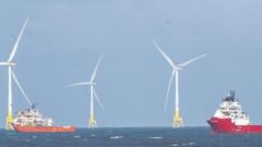 PortWind: 'Now is the time' for giant UK offshore wind farm - BBC News