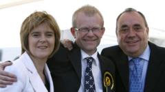John Mason to sit as independent MSP after SNP expulsion - BBC News