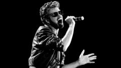 George Michael: Life in pictures - BBC News