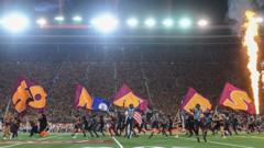 Mega crowds: Five enormous sporting attendances! - BBC Newsround