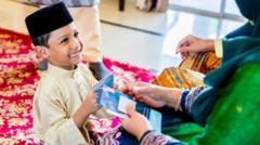 Ramadan 2025: What is it and when does it start? - BBC Newsround