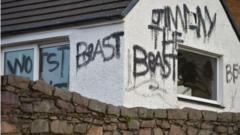 New plan to tear down Jimmy Savile cottage in Glen Coe - BBC News