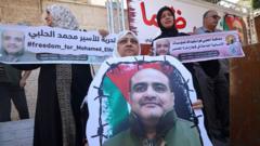 Hisham al-Sayed: Hamas video claims to show captive Israeli - BBC News
