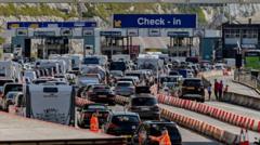 UK operators 'ready' for new border checks system - BBC News