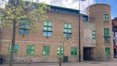 Luton paedophile Carson Grimes admits more sex crimes - BBC News