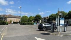 Weymouth: Residents protest against high parking charges - BBC News