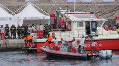 Death of Stephen Chamberlain 'not untoward' say police - BBC News