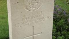 Hedd Wyn: The shepherd poet of Passchendaele - BBC News