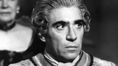 Actor Frank Finlay dies aged 89 - BBC News