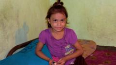 Paid to poo: Combating open defecation in India - BBC News