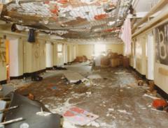 The prison riot that ended with the SAS - BBC News