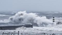 Heavy rain and gales hit UK as weather warnings issued - BBC Weather