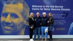 Rob Burrow's wife Lindsey 'incredibly proud' of husband - BBC News