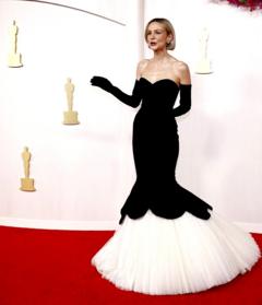 Oscars red carpet fashion: Emma Stone, Bradley Cooper and Margot Robbie ...