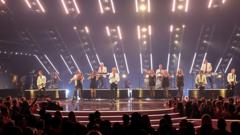 American Music Awards 2025: Who won at the AMAs? - BBC Newsround