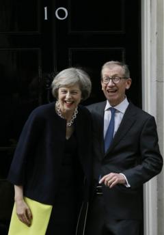 In pictures: Cameron's last day as May becomes PM - BBC News