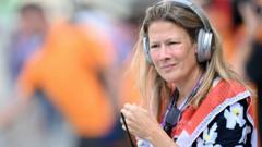 Jennie Gow: BBC F1 broadcaster was told to 'get angry' by nurse - BBC News