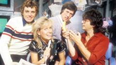 Let the gunge flow! Saturday morning kids' TV goes live again - BBC News
