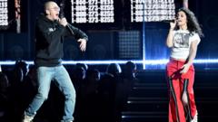 Logic: Rapper announces retirement - BBC News