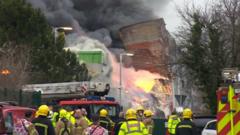 Thousands of orders cancelled after Ocado robot fire - BBC News