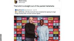 Top Football Tweets: Arsenal legends are loving life at the top - BBC Sport