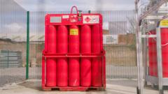 The truth about heat pumps and the power needed to run them - BBC News