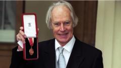 In pictures: The life of Sir George Martin - BBC News