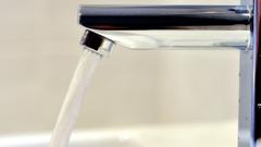No water: Can I claim compensation? Your rights explained - BBC News